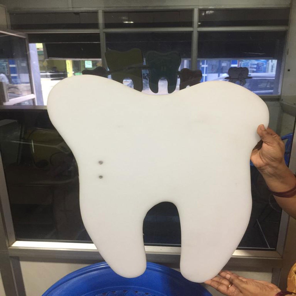 Tooth Dental Signboards - Dental Primary